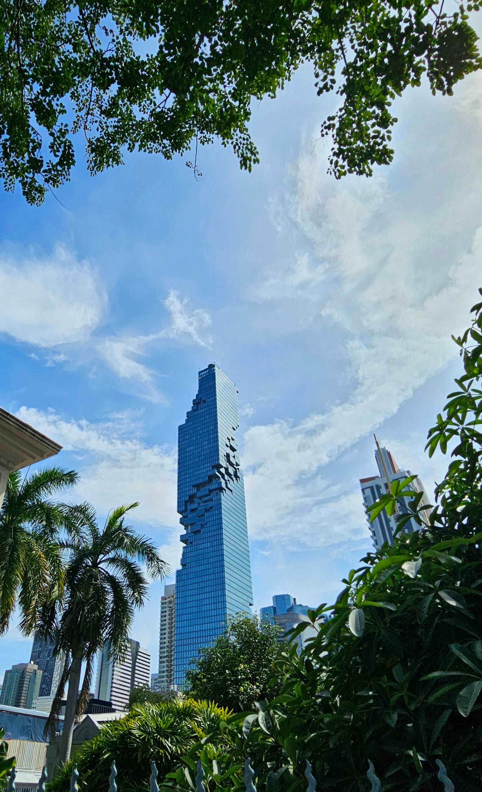 Skyscraper - Samsung Community