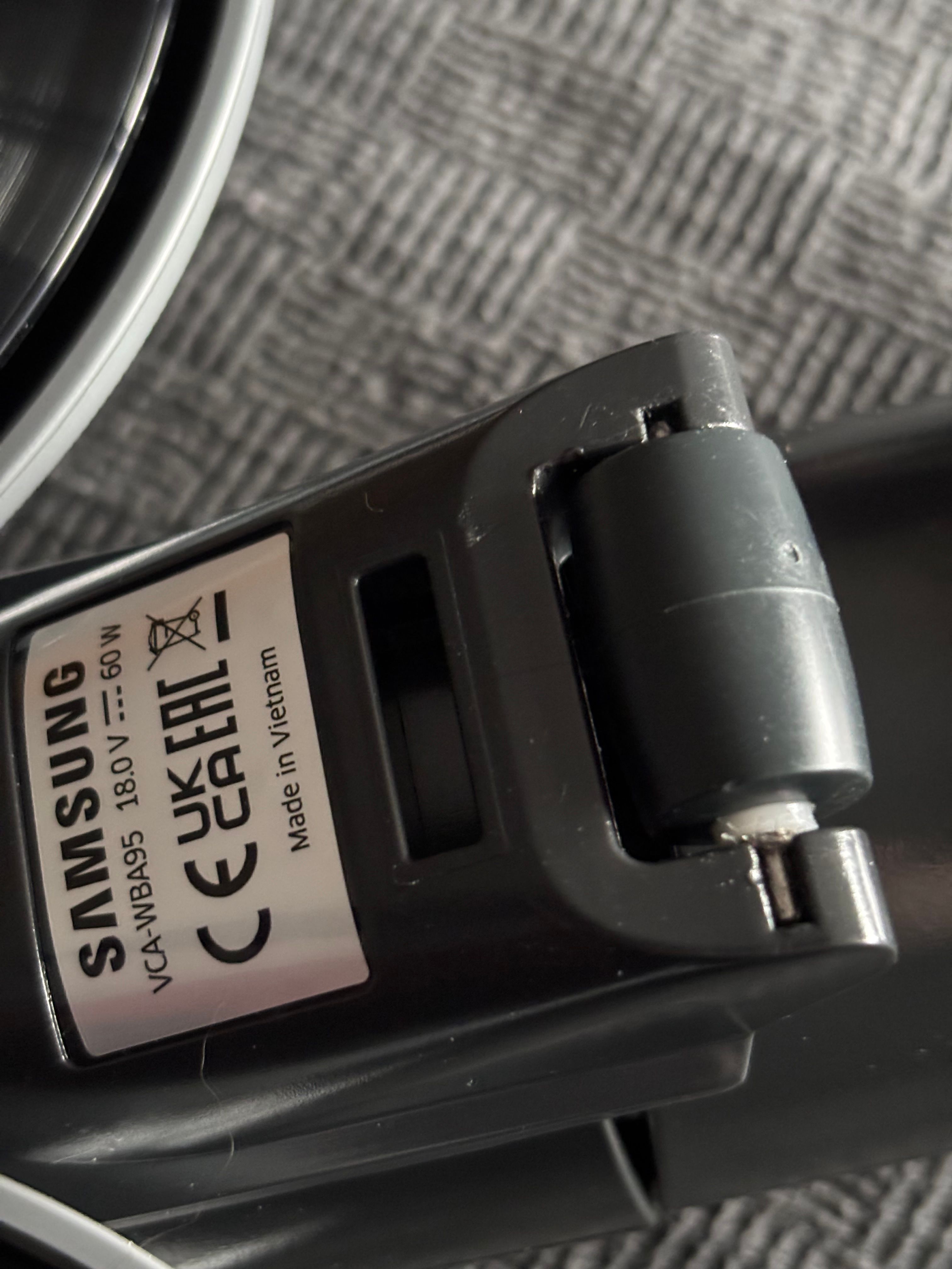 Samsung Jet 85 Spinning Sweeper - Samsung Community