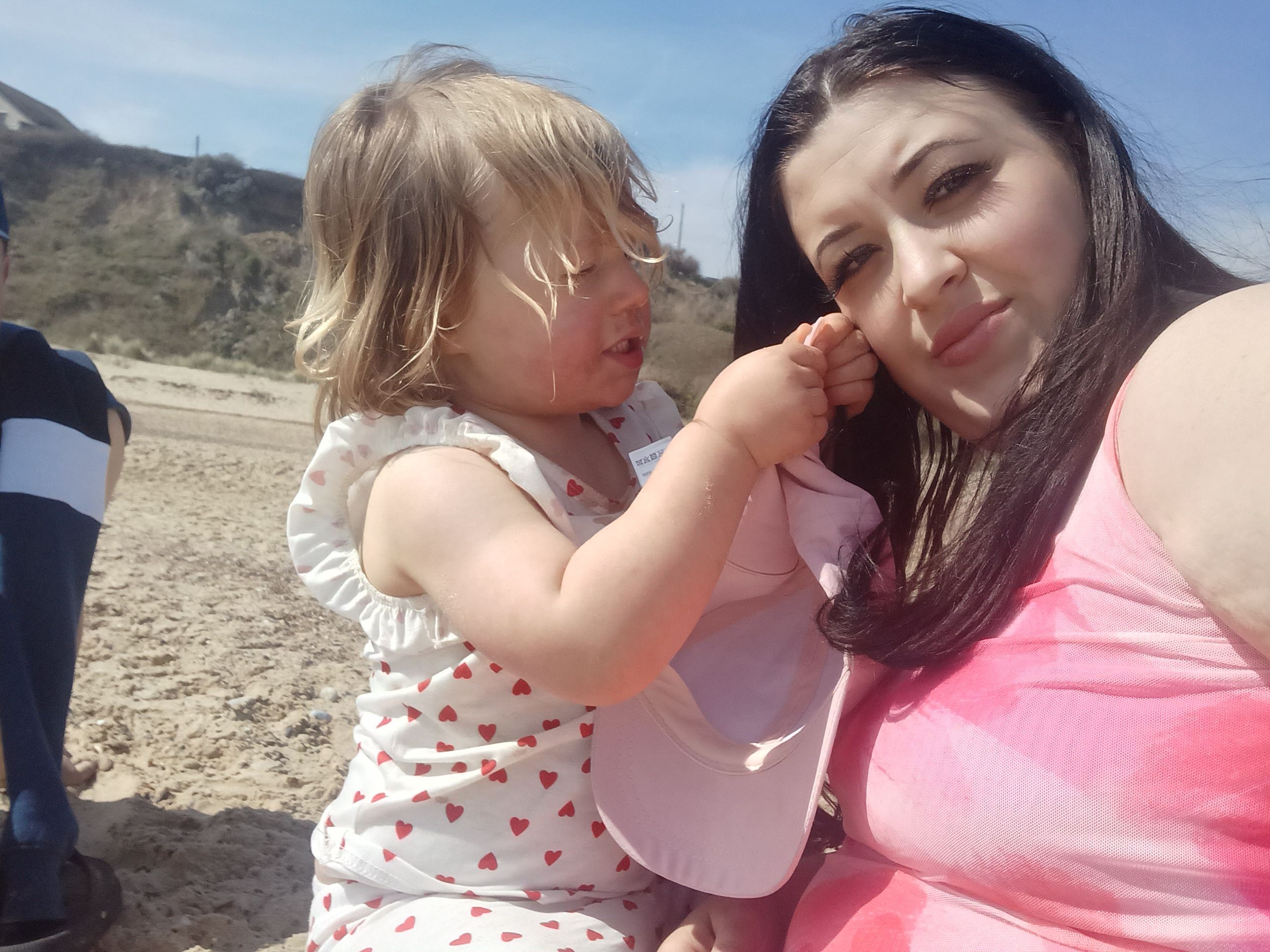 Me and my daughter at the beach ⛱️ 🥰😍 #beautifulmemories4ever - Samsung ...