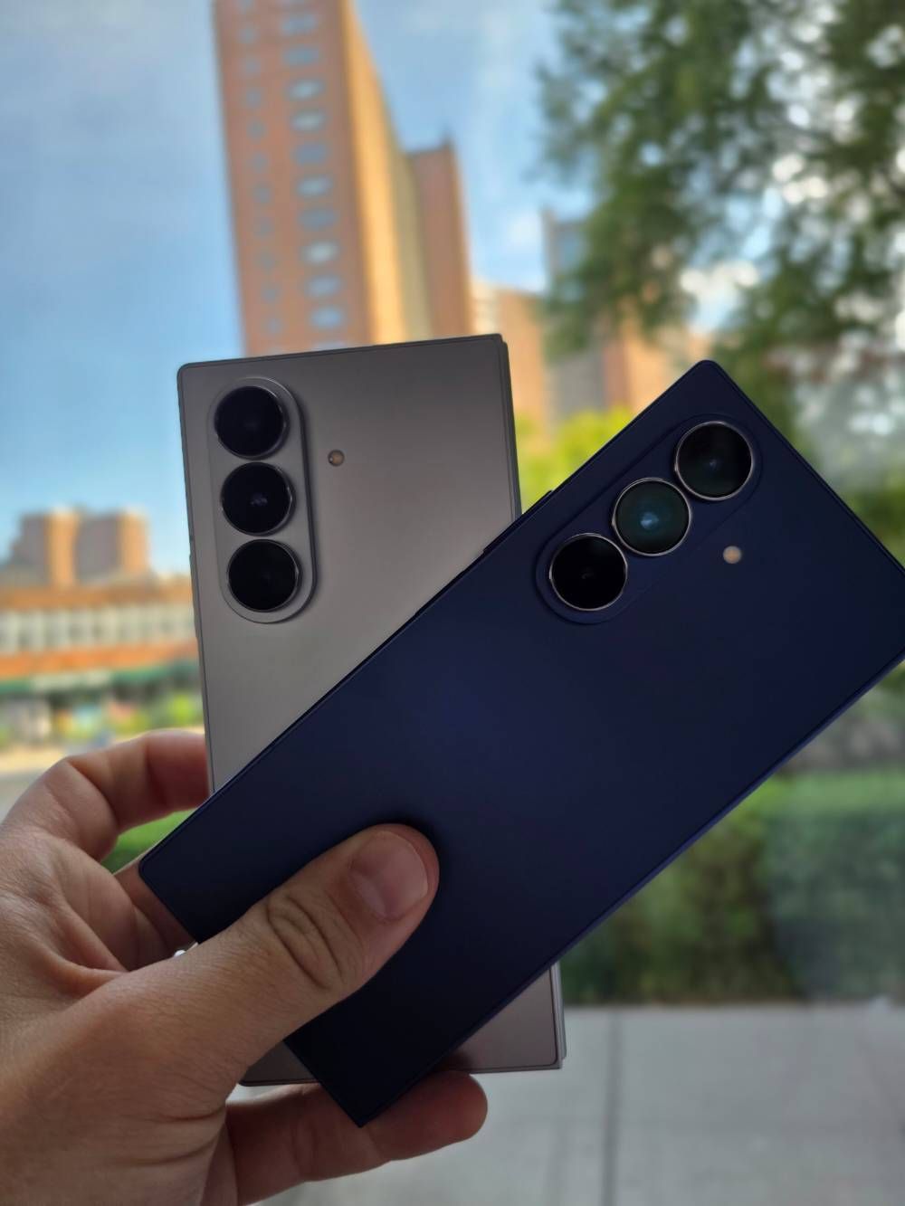 [Design Review] - Z Fold 7 New Look - Page 2 - Samsung Community