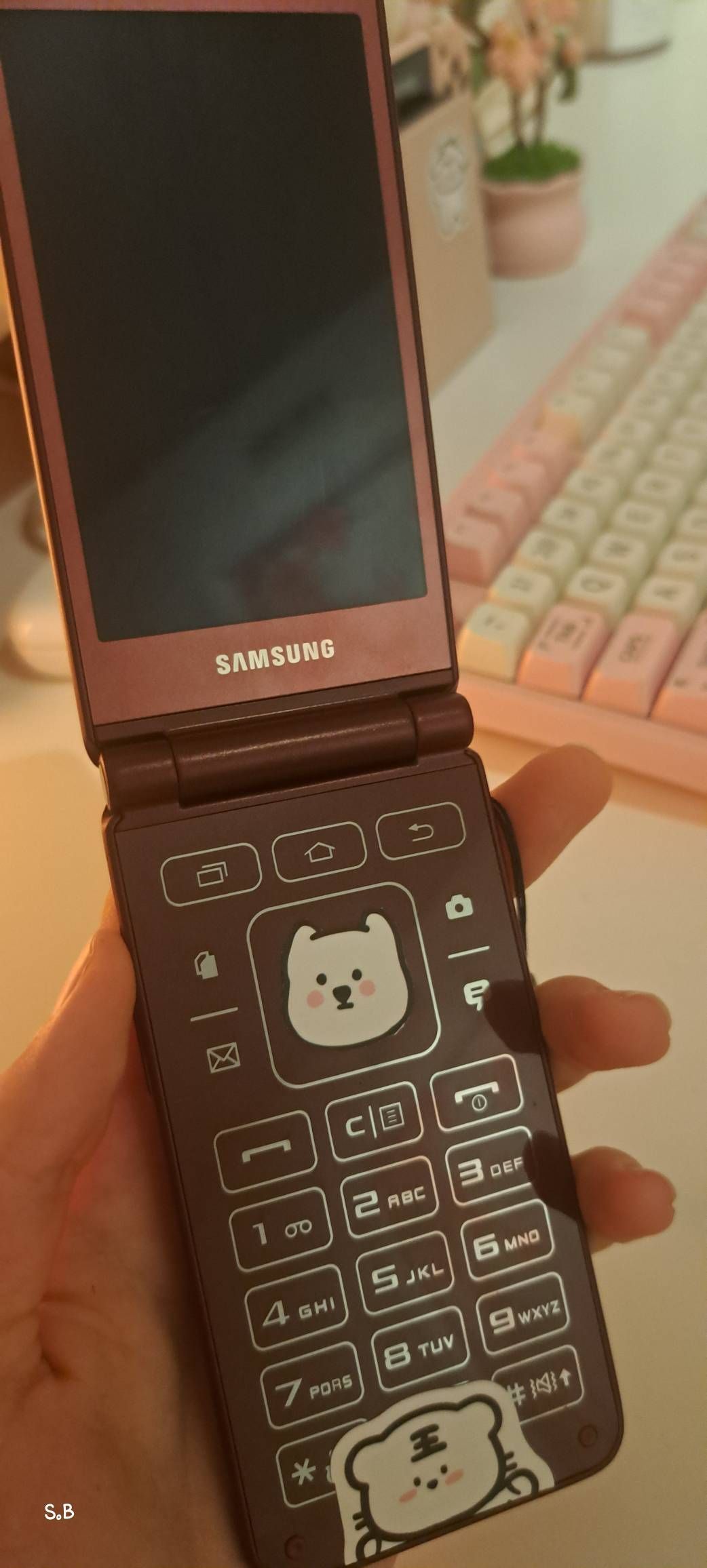 Galaxy Folder 2 - Samsung Community