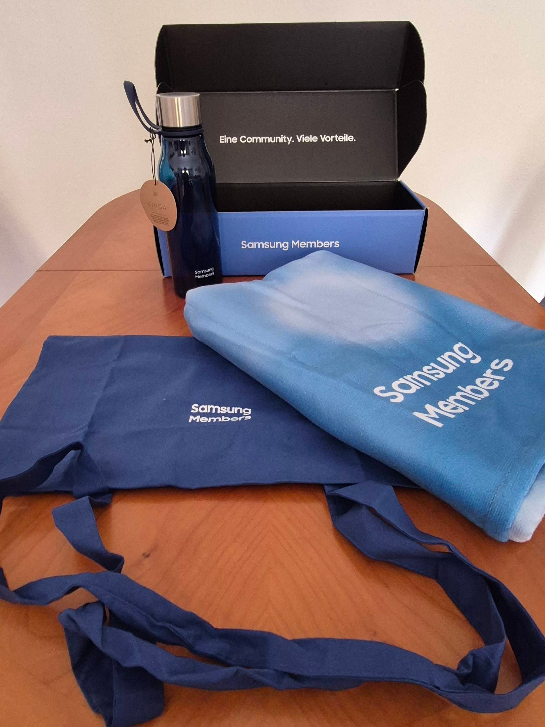 Exklusive Members Fanbox Blue Edition - Samsung Community