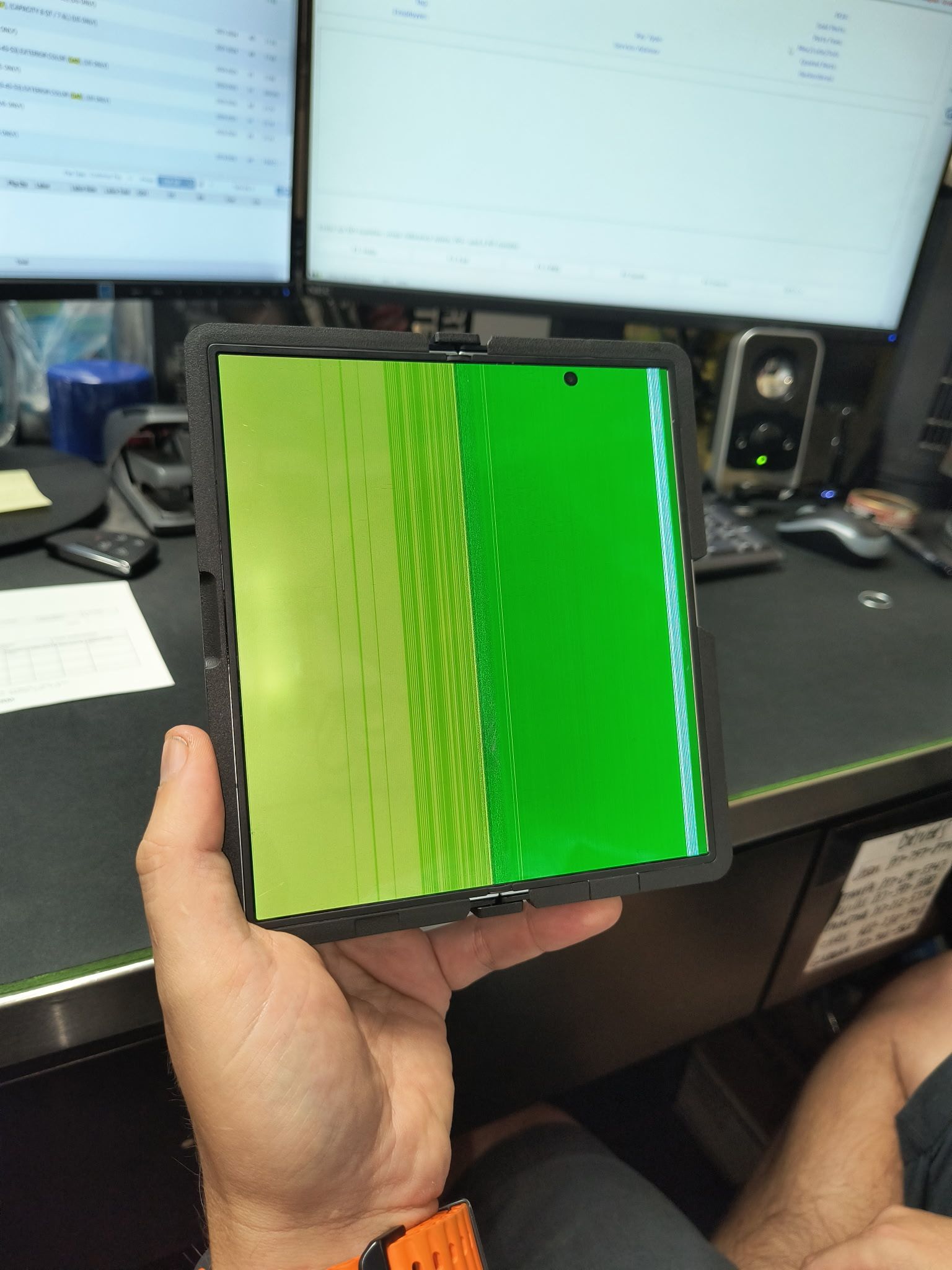 Z Fold 7 inner screen failure - Samsung Community
