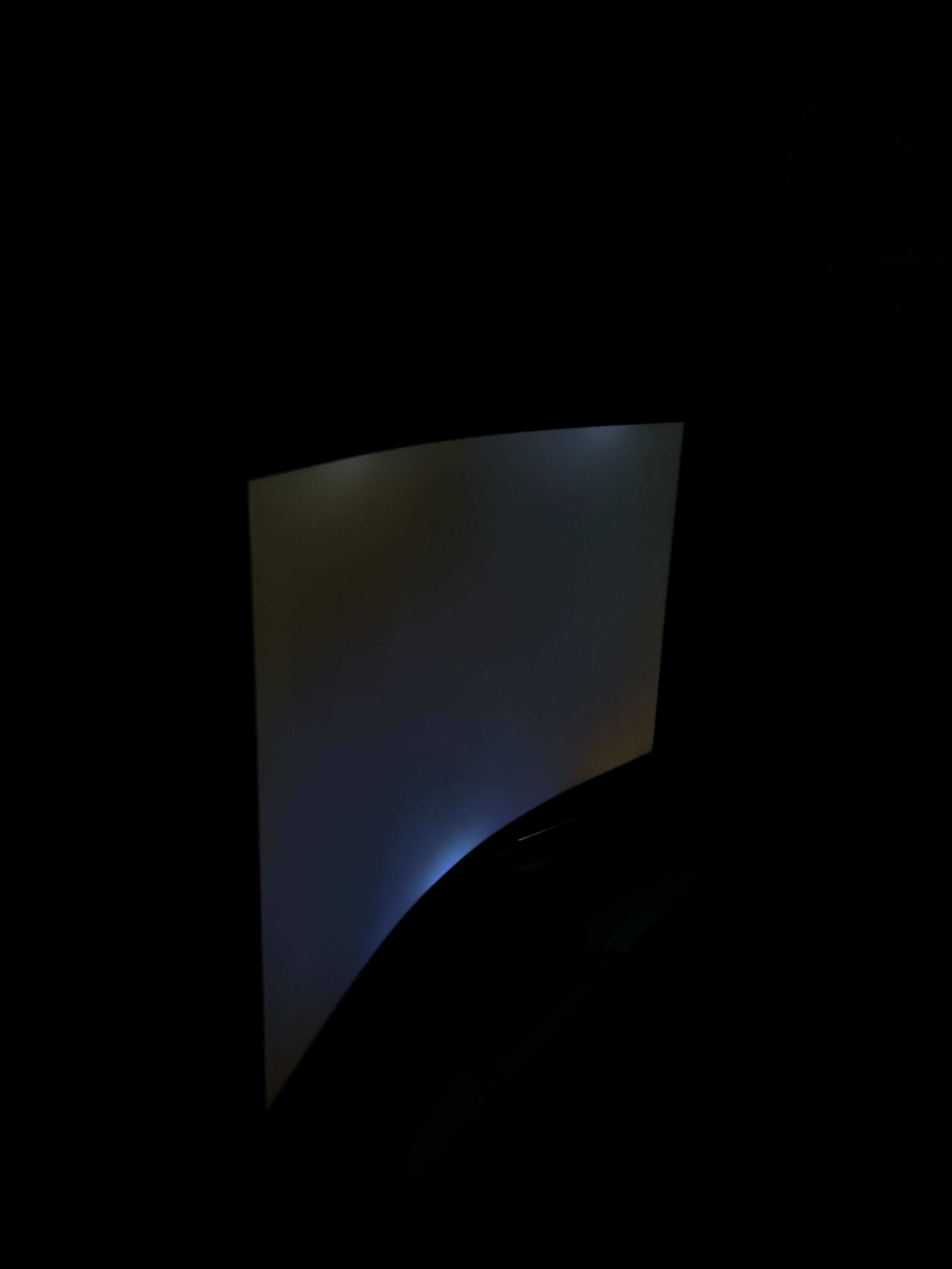 Samsung G7 Backlight Bleeding - Samsung Community