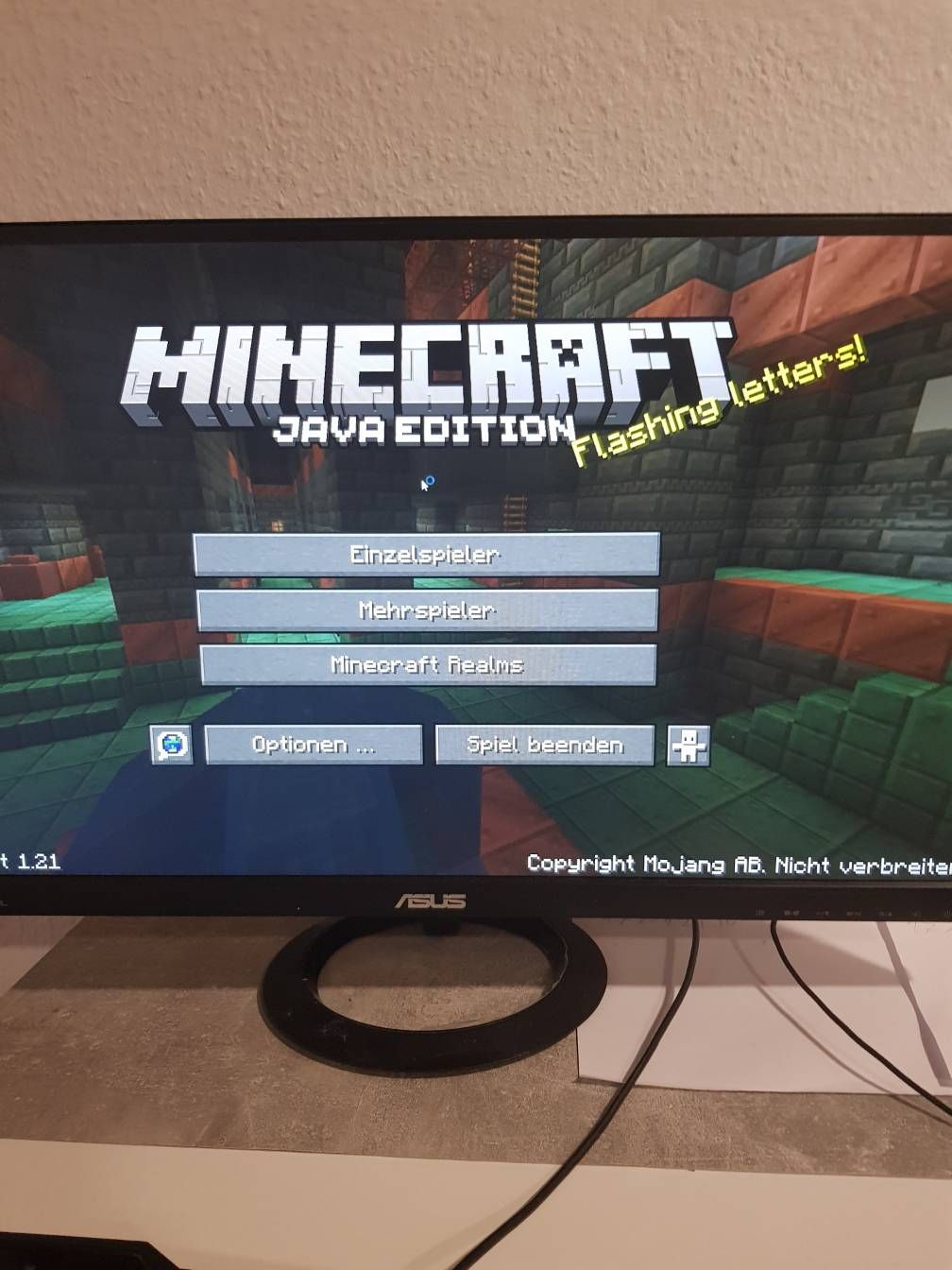 Minecraft Bedrock Java - Samsung Community