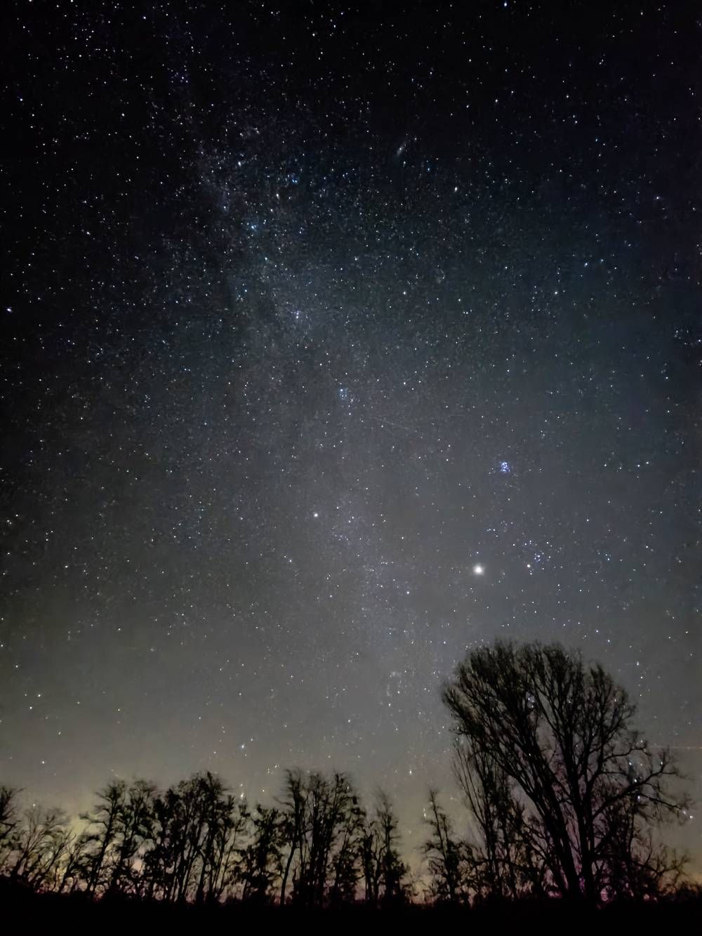 Pont egy éve (még lehetett látni az eget) - Samsung Community