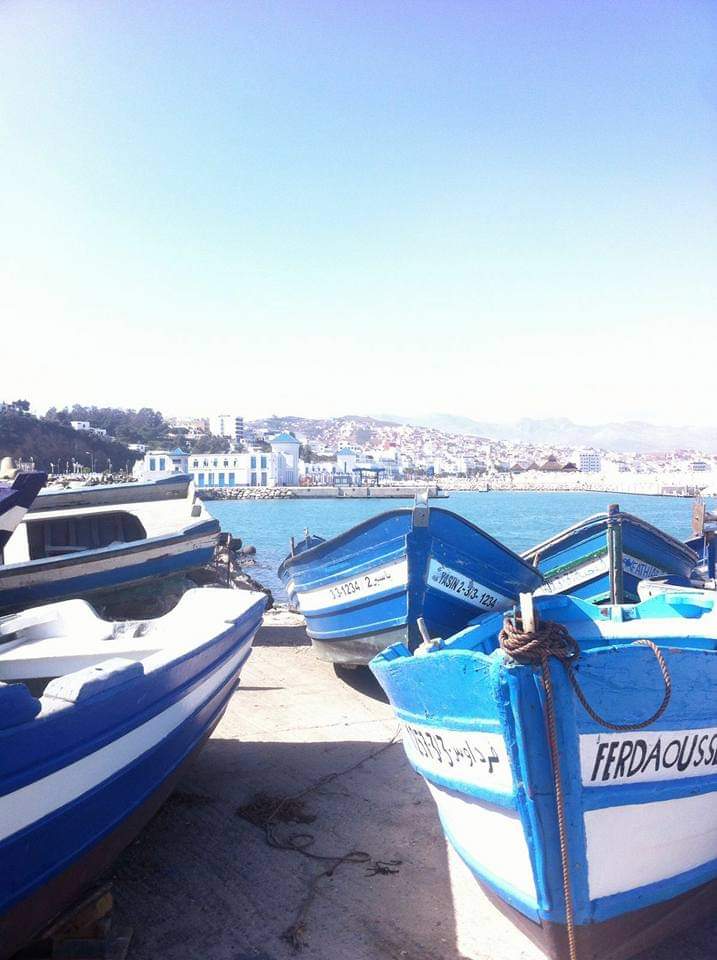 Fishing boat - Samsung Community