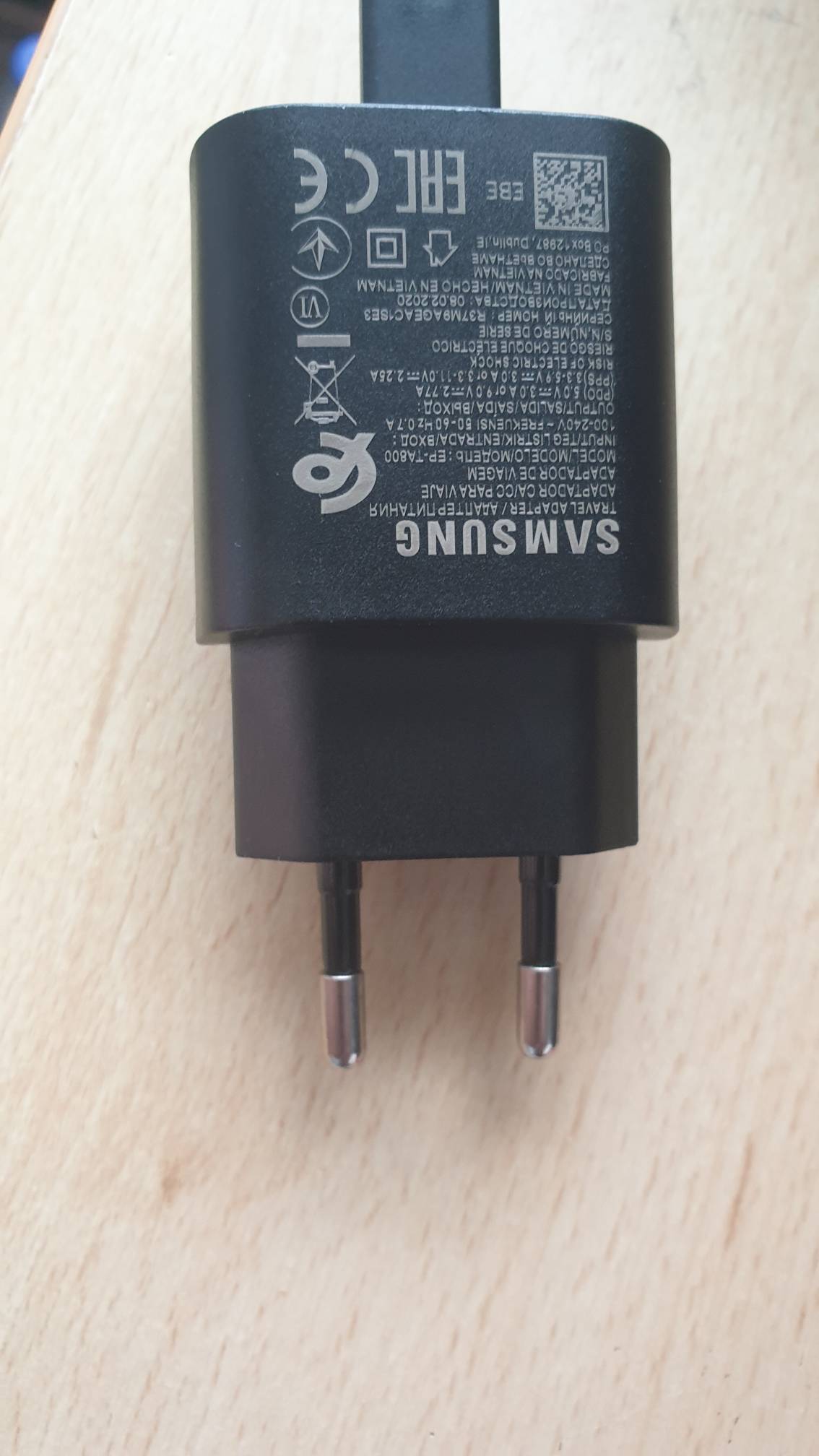 Samsung Wireless Charger Duo EP-N6100 funktioniert nicht richtig ...