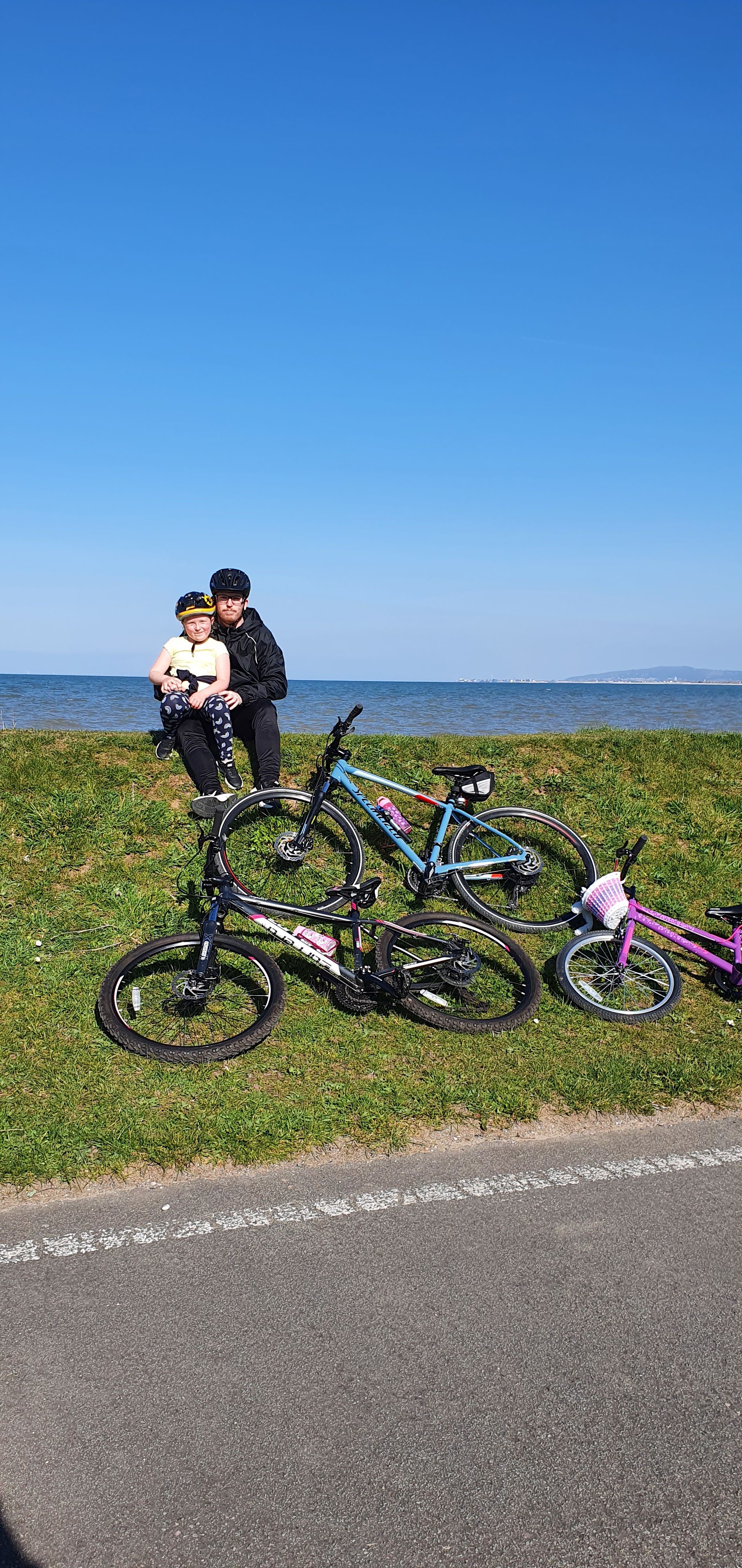 First bike with my little girl without stabilisers! - Samsung Community