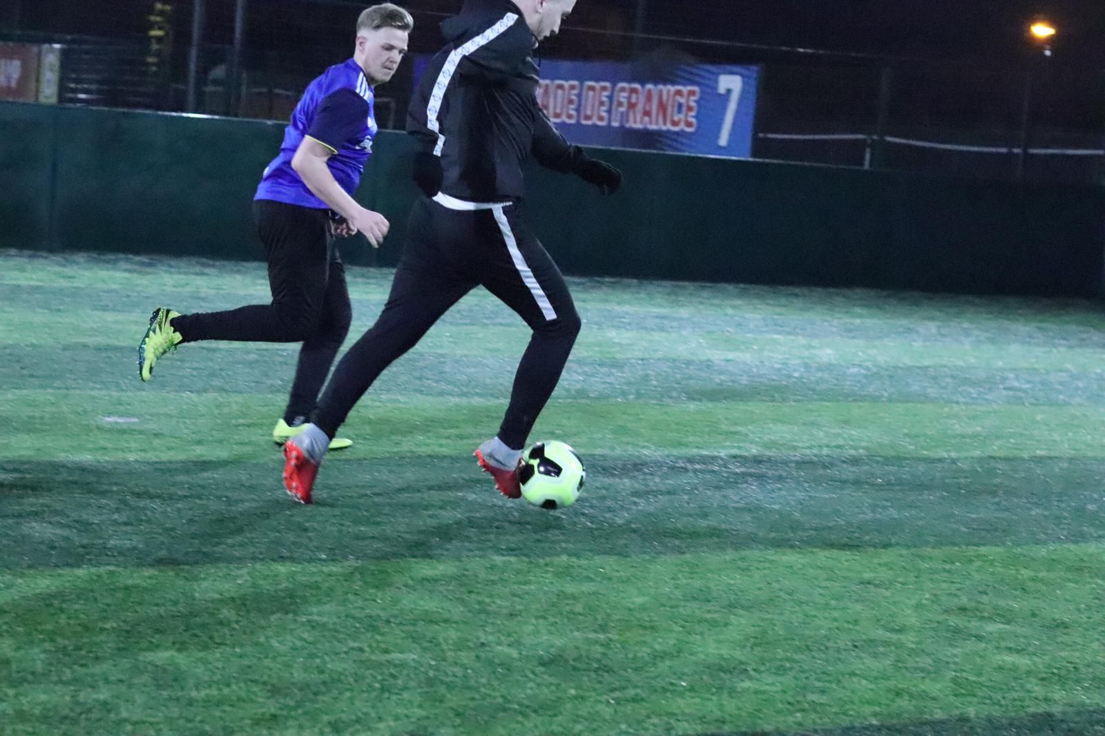 Footballs back - Samsung Community