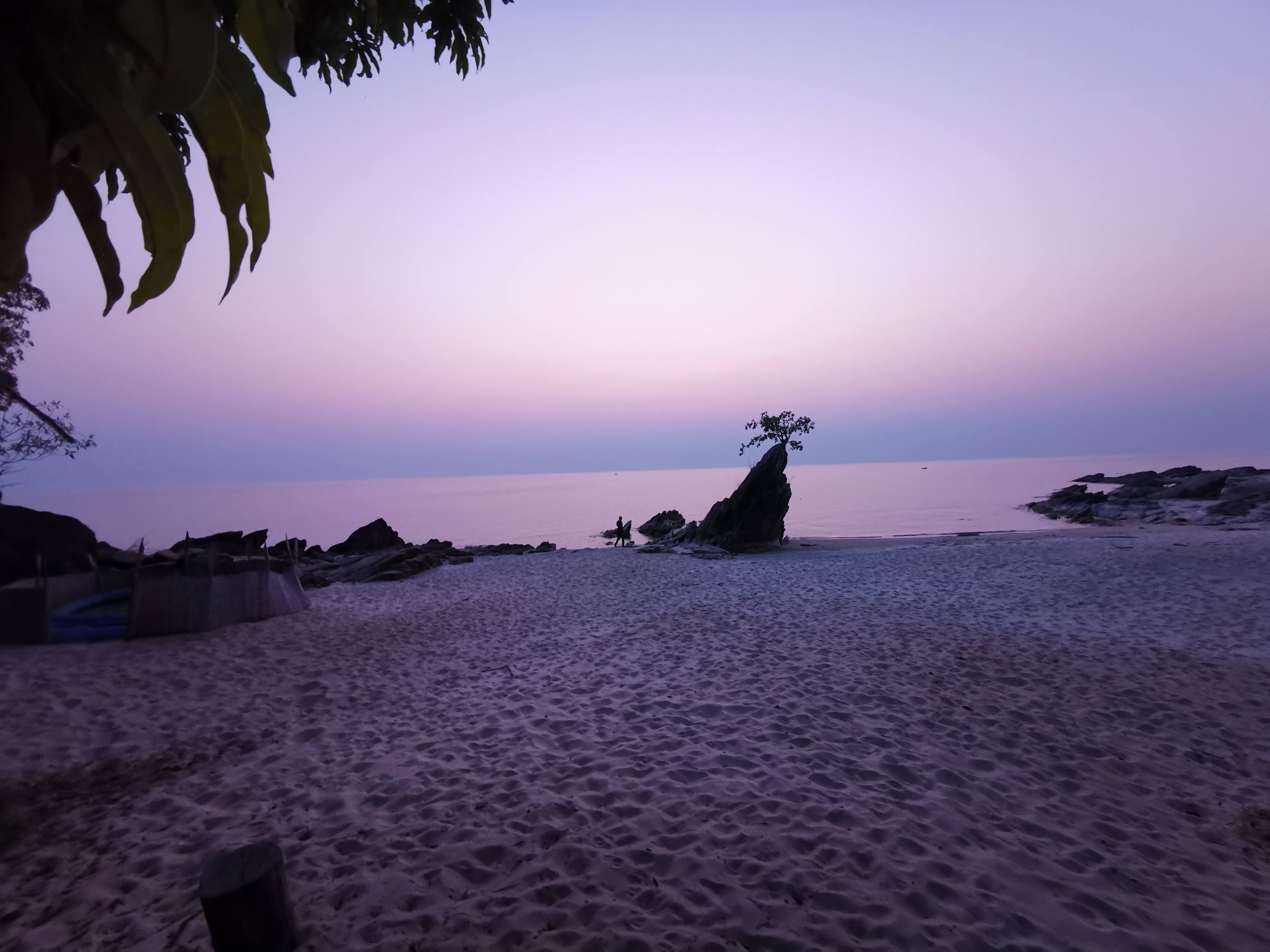 Cape Vumba Lake Malawi amazing sunrise actual colours warm lake water ...
