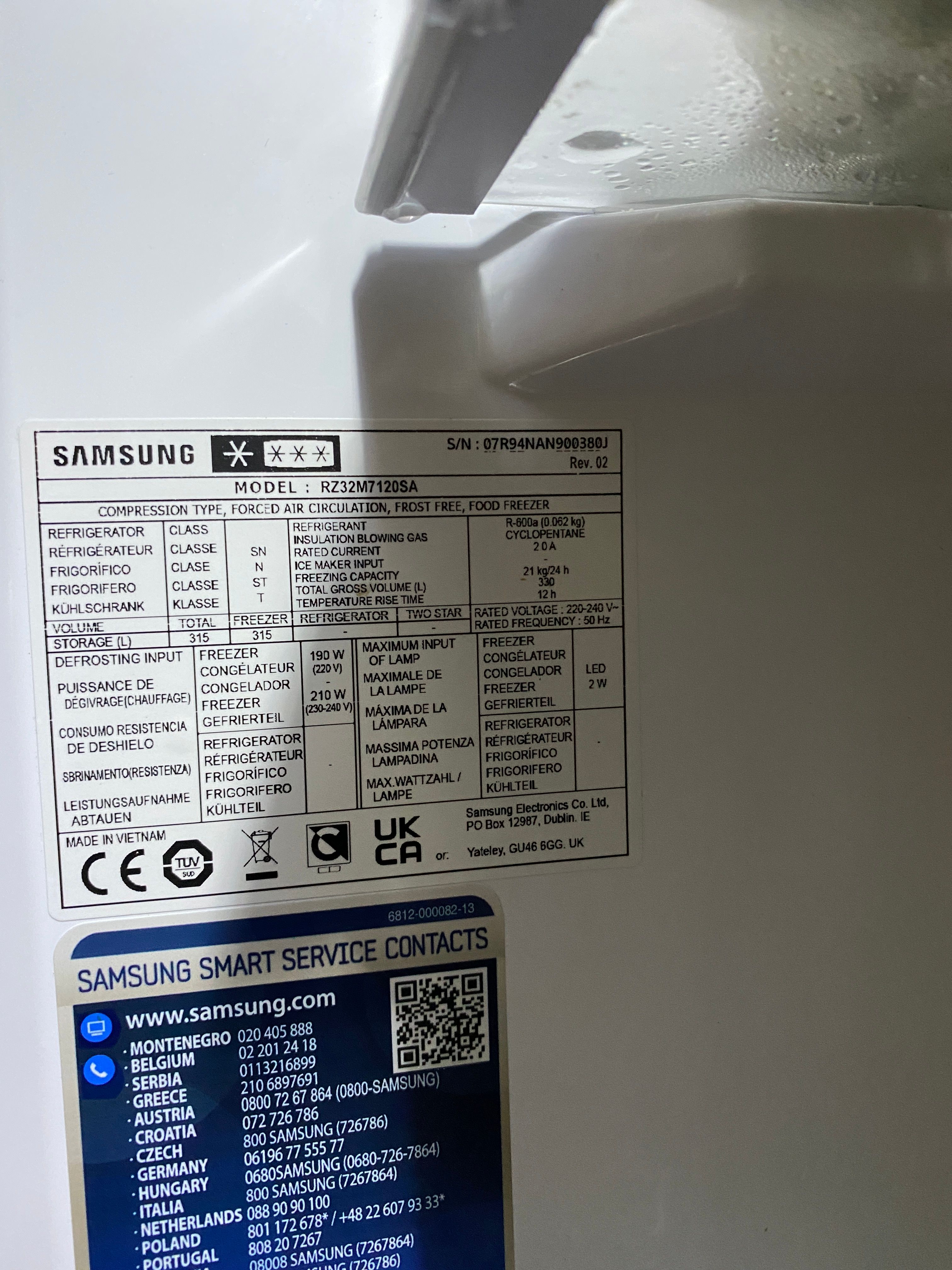 SAMSUNG FREEZER RZ32M7120WW Complete defrost, all food wasted. - Page 2 ...