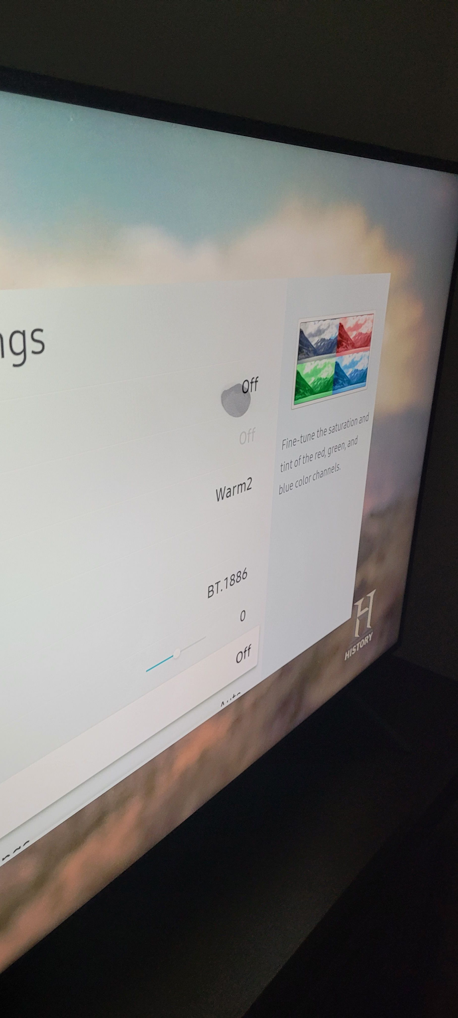 Bubble on tv screen - Samsung Community