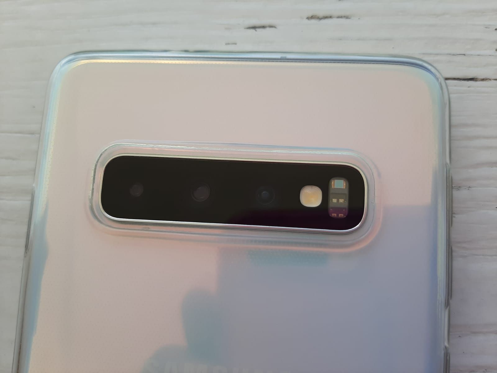 Risolto: Flash led S10 - Samsung Community