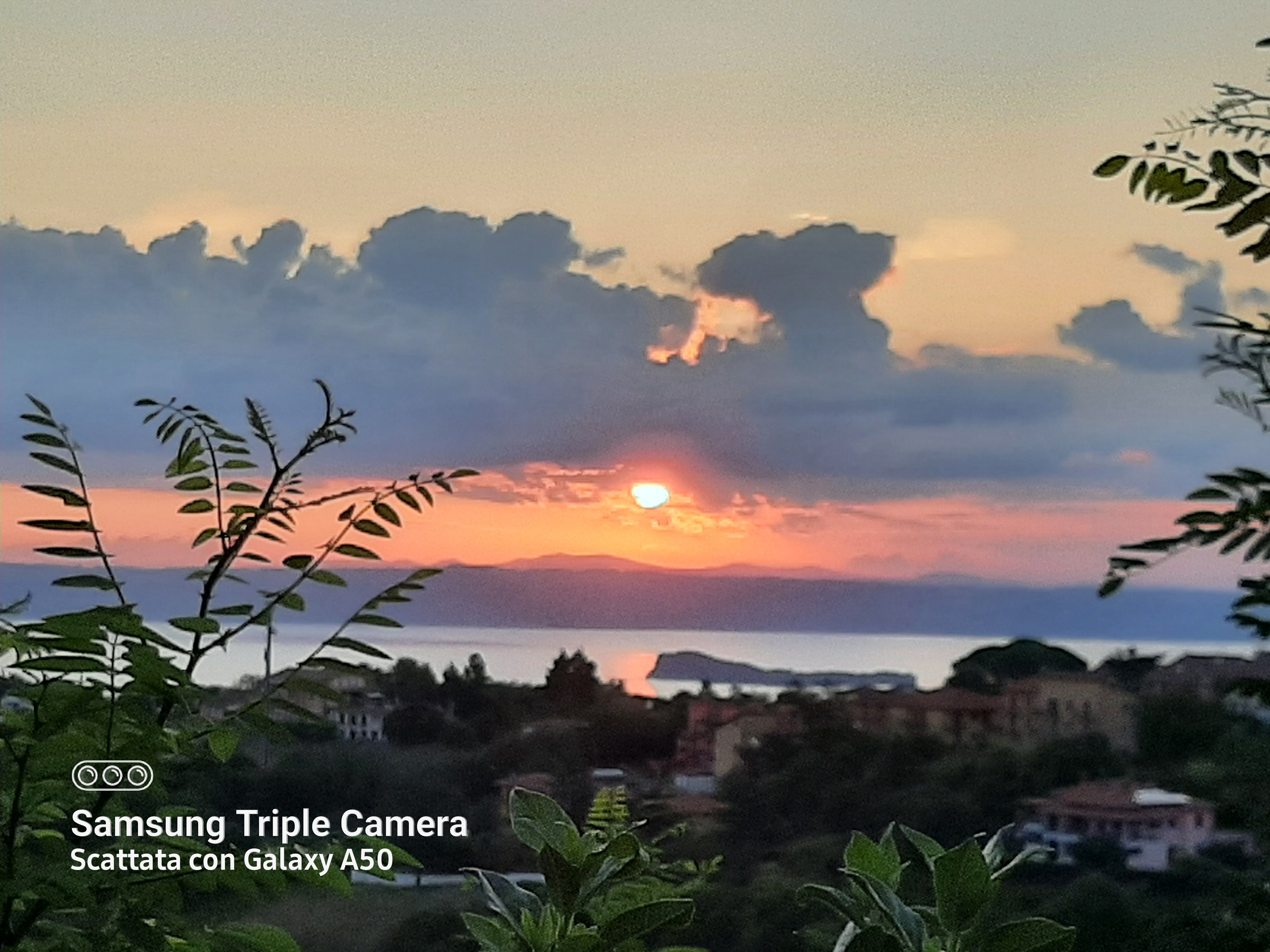Alba sul lago di Bolsena - Samsung Community